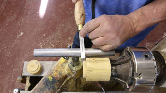 Hand-Chasing Threads in Wood - Woodworking | Blog | Videos | Plans | How To