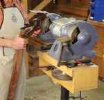 Setting up a Wolverine Grinding Jig - Woodworking | Blog | Videos ...